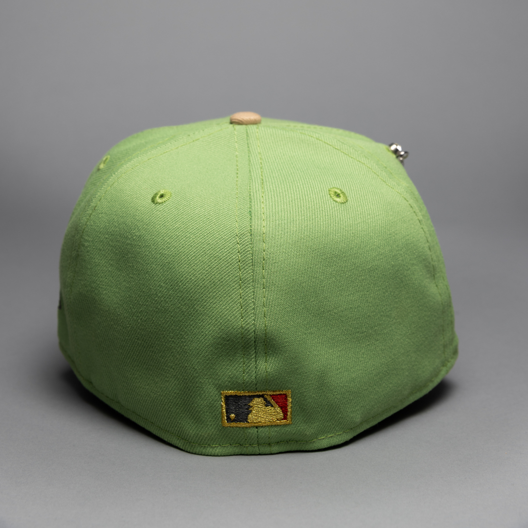 NEW ERA EXCLUSIVE 59FIFTY LIGHT GREEN ATLANTA W/ ANNIVERSARY SIDE PATC